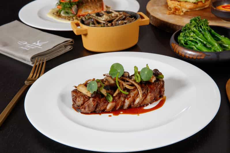 Dubai: 3-Course Set Menu at Hell’s Kitchen in Caesars Palace | GetYourGuide