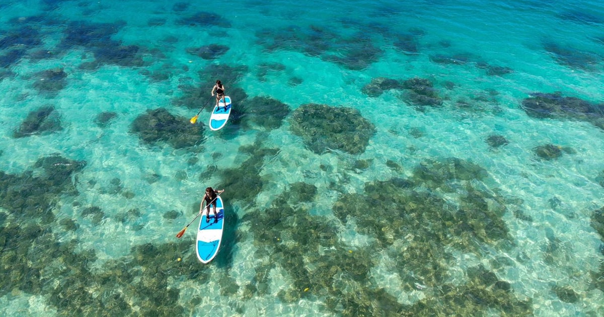 Isla de Ishigaki: experiencia de SUP o kayak en la bahía de Kabira ...