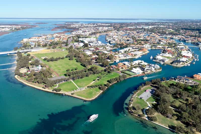 Mandurah: Dolphin and Views Cruise with Optional Lunch | GetYourGuide