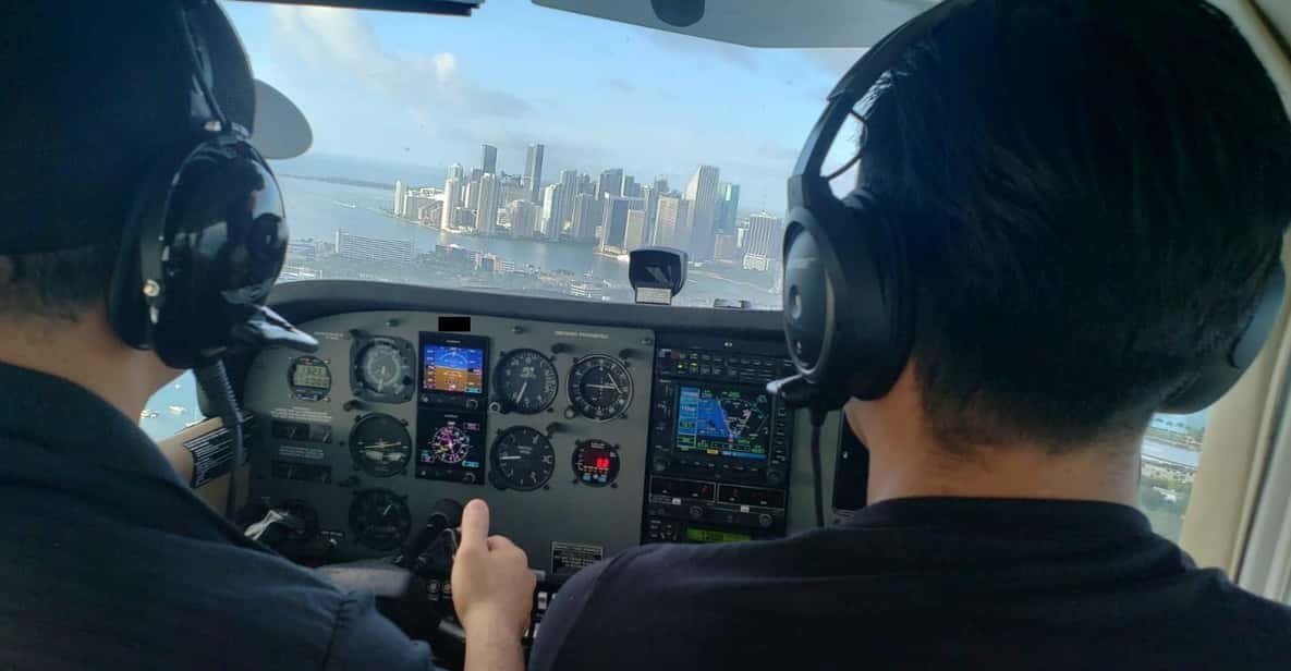 Miami: 60-Minute Airplane Flight Discovery Lesson Ticket | GetYourGuide