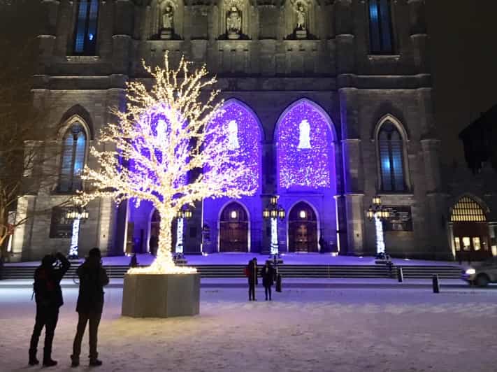 Old Montréal Small-Group Christmas Tour | GetYourGuide