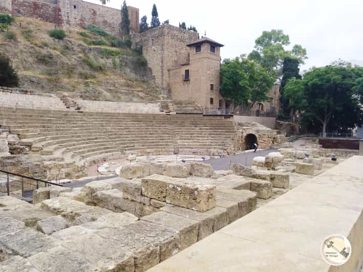 Malaga: Prohlídka s průvodcem: Římské divadlo a Alcazaba v Malaze ...