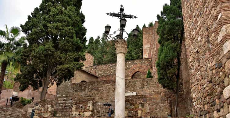 Malaga: Prohlídka s průvodcem: Římské divadlo a Alcazaba v Malaze ...