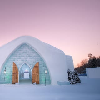 Hôtel de Glace, Quebec City - Book Tickets & Tours | GetYourGuide