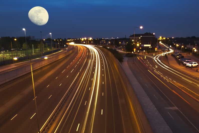 Heathrow Airport (LHR): Transfer from South Central London | GetYourGuide