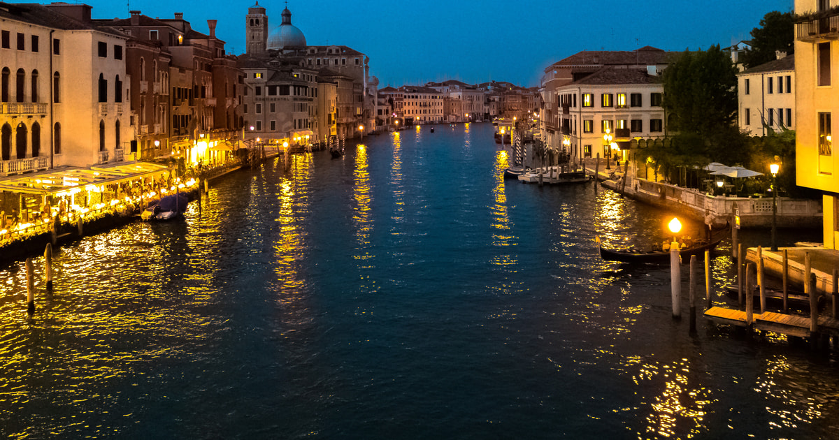 Venice: Highlights and Hidden Gems Night Walking Tour | GetYourGuide