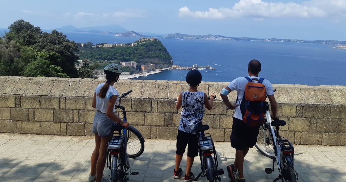 Napoli: tour guidato in bici del meglio della città | GetYourGuide