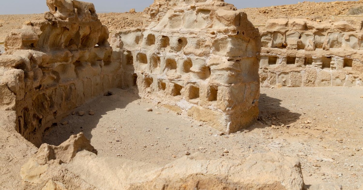 Israel: Visita autoguiada a pie a la Fortaleza de Masada | GetYourGuide