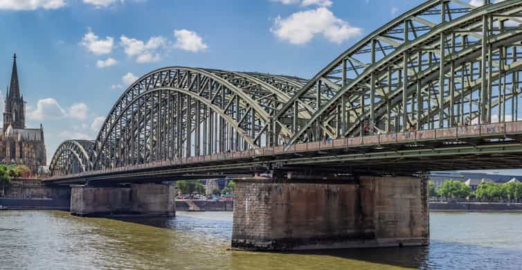 Cologne: Old Town Outdoor Escape Game with Game Master | GetYourGuide