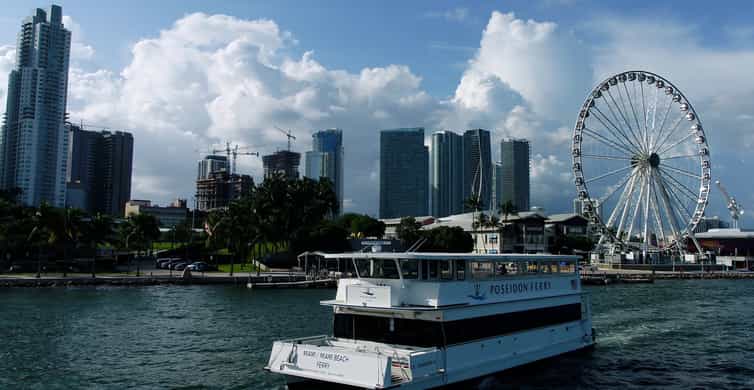 Miami: crucero en ferry de Nochevieja con barra libre y refrigerios ...