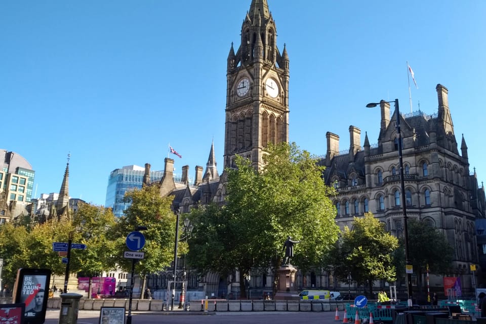 Manchester: Self-Guided City Sightseeing Treasure Hunt | GetYourGuide
