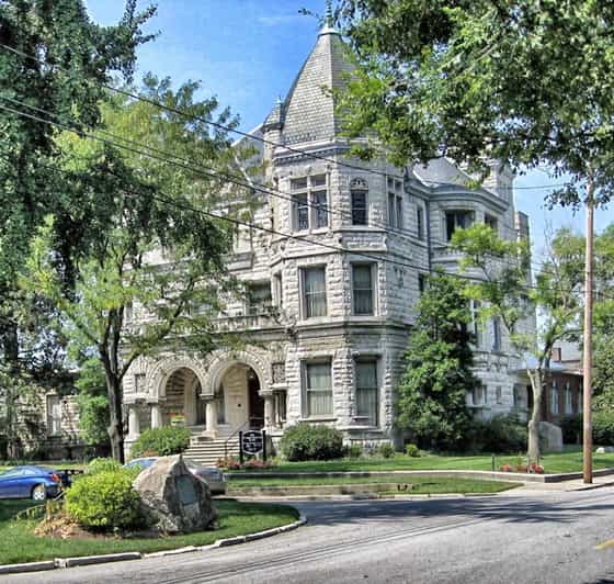 Old Louisville: History and Architecture Walking Tour | GetYourGuide
