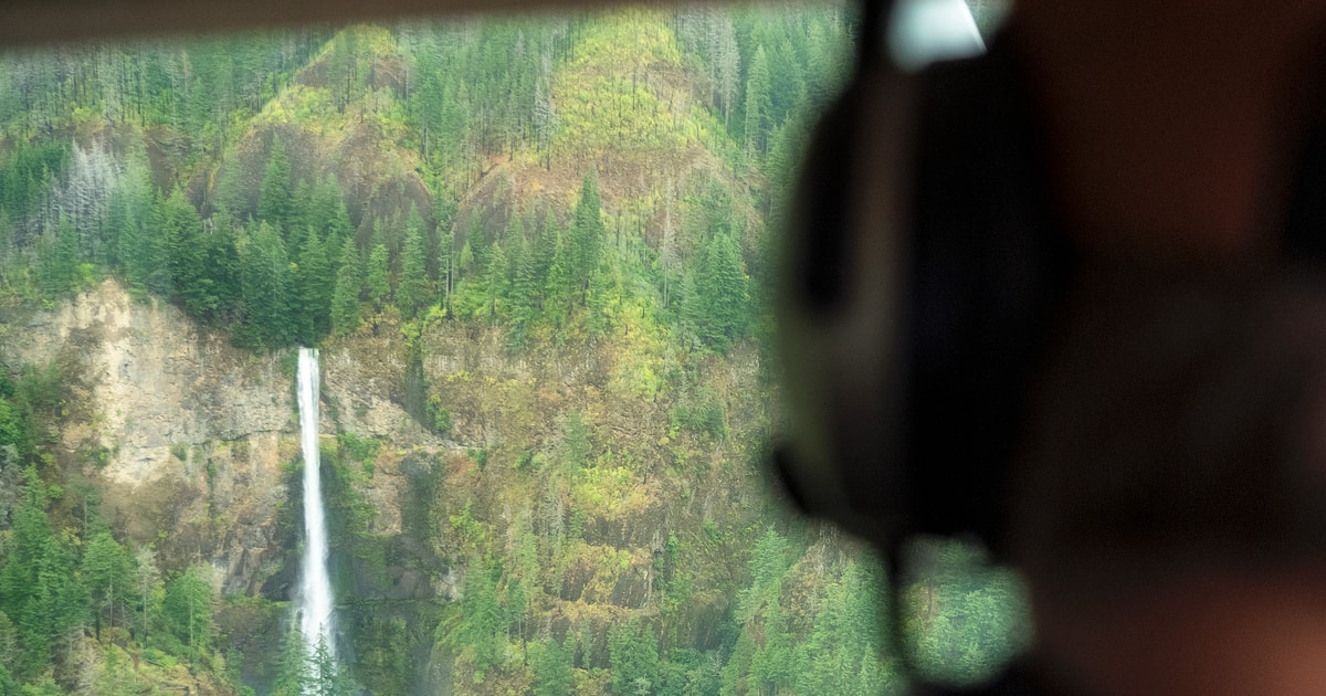 Portland: Private Columbia Gorge Waterfalls Scenic Air Tour | GetYourGuide