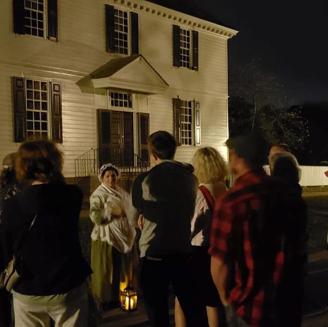 Williamsburg: Haunted Ghosts, Witches, and Pirates Tour | GetYourGuide