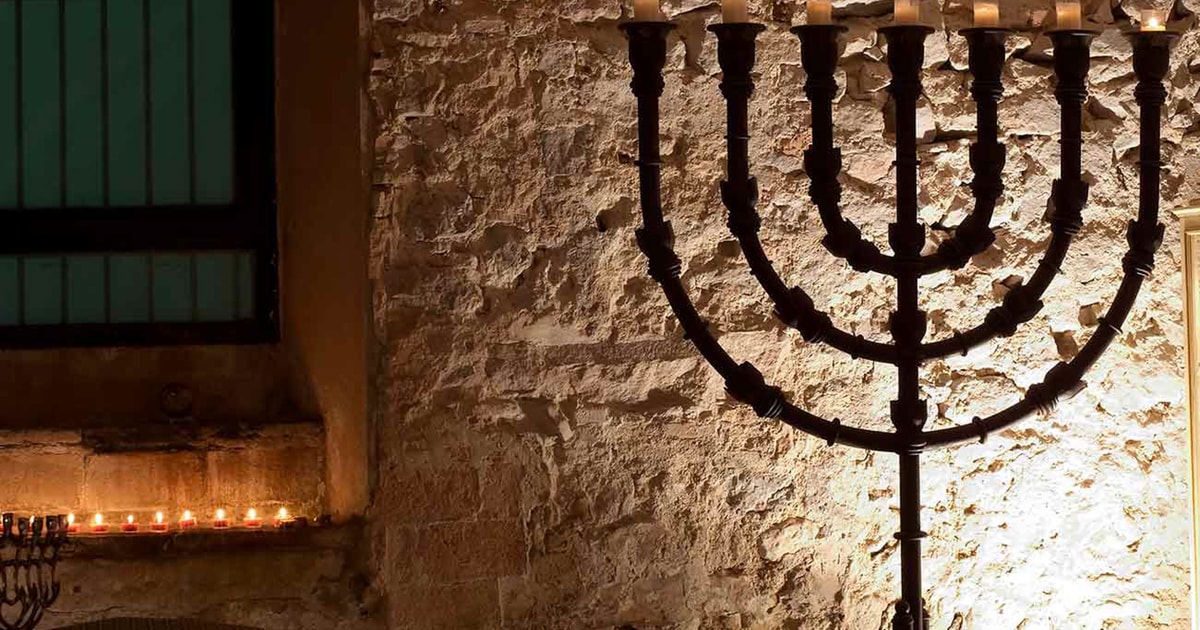 Barcelona: Jewish Quarter Walking Tour | GetYourGuide