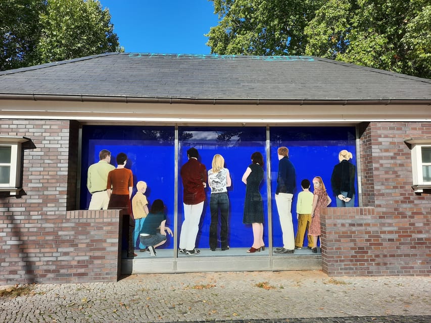 Una maleta llena de nostalgia - acompañado por Mascha Kaléko | GetYourGuide