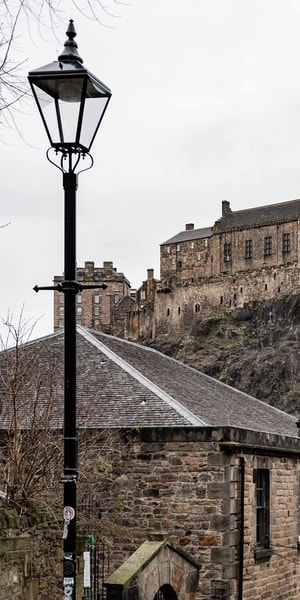 Edinburgh Castle: Guided Walking Tour with Entry Ticket | GetYourGuide