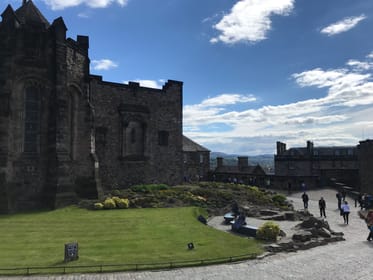 Edinburgh Castle: Guided Walking Tour with Entry Ticket | GetYourGuide