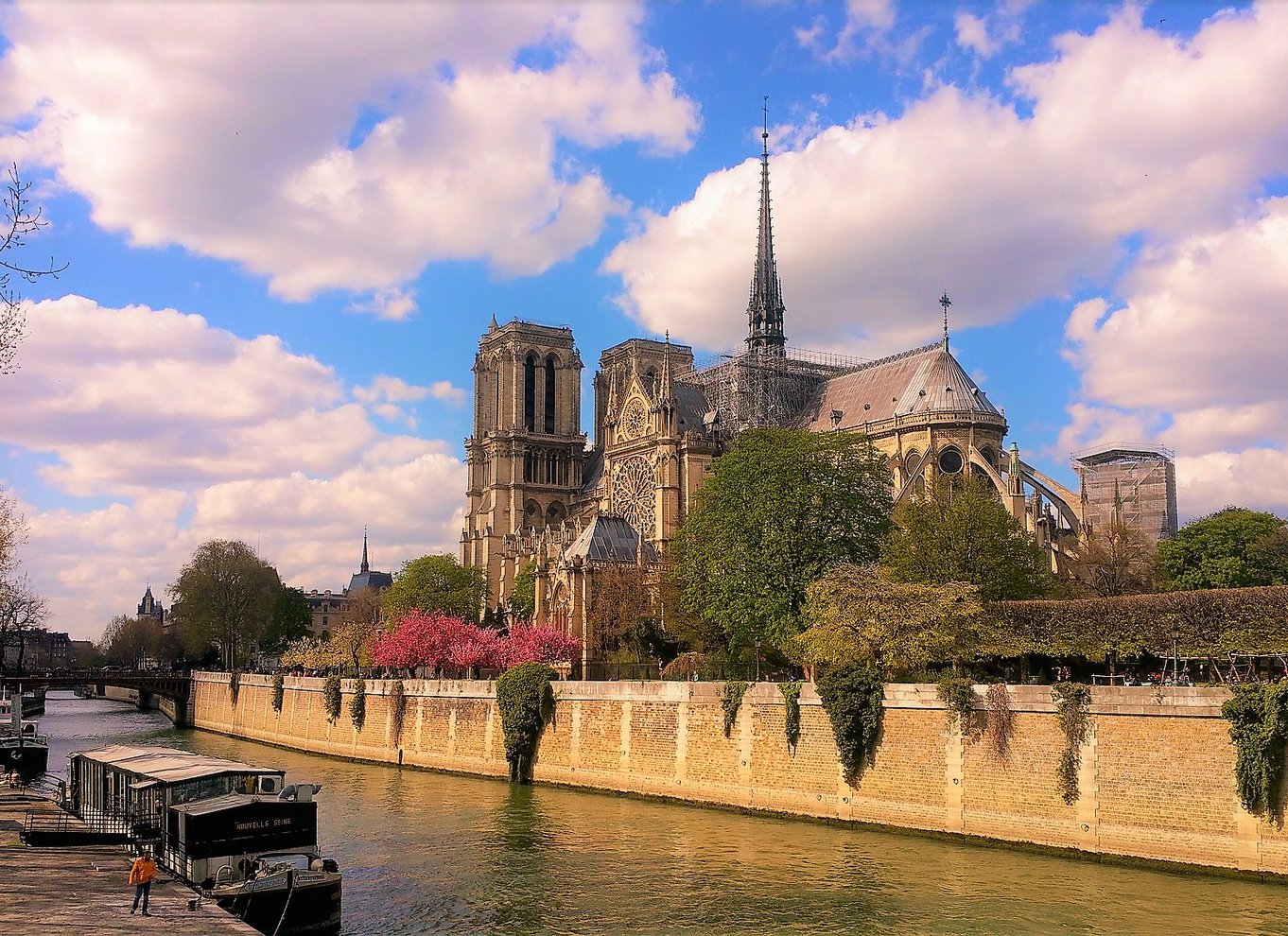 Paris: Seine Cruise & Crepe Tasting near the Eiffel Tower | Paris Boat ...
