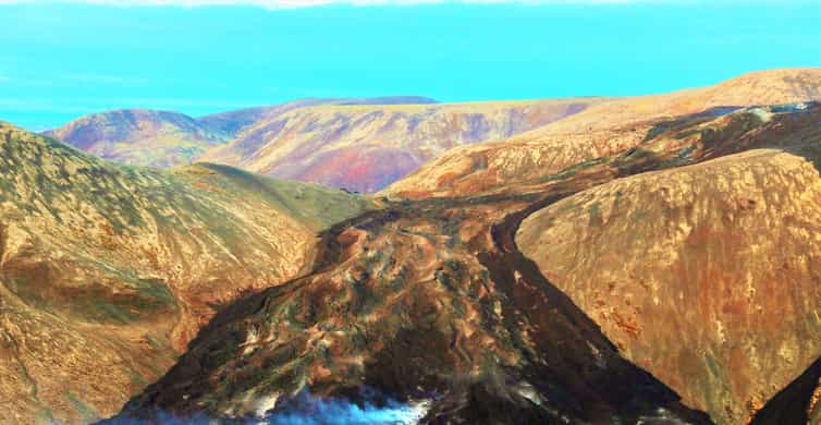 Reykjavík: Volcano Eruption Site Hike and Geothermal Tour | GetYourGuide