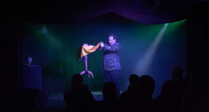 Pigeon Forge: Steven Best's Unglaubliche Zaubershow | GetYourGuide