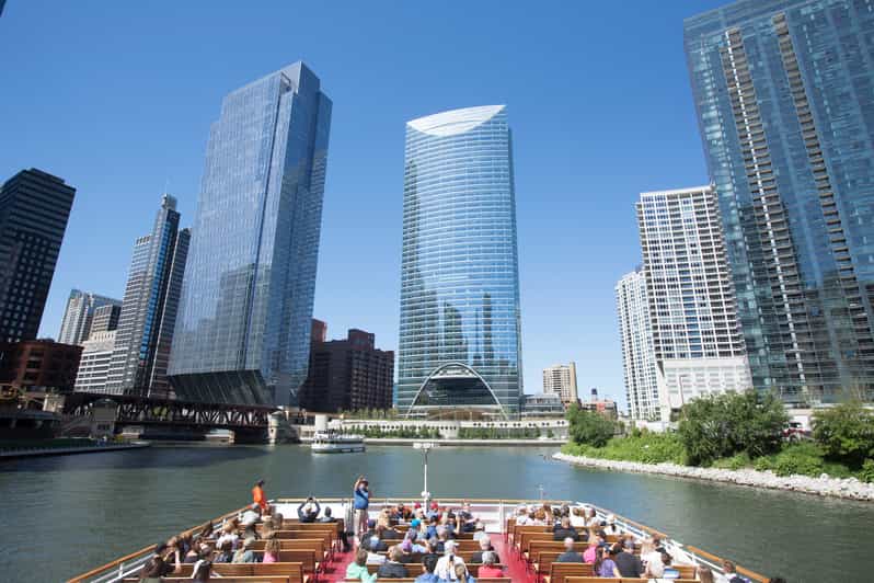 Chicago River Architecture Cruise: Skip-the-Ticket-Office | GetYourGuide