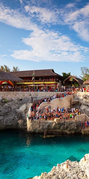 From Montego Bay: Negril Beach & Rick's Cafe Sunset Day Trip | GetYourGuide