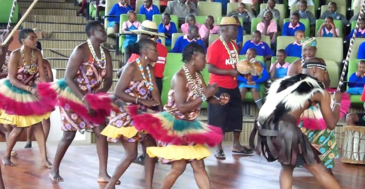 Nairobi: Guided Day trip at Bomas of kenya and Kobe beads | GetYourGuide
