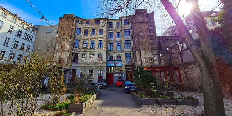 Berlin: Self Guided Walking Tour with Riddle & Quiz Game | GetYourGuide
