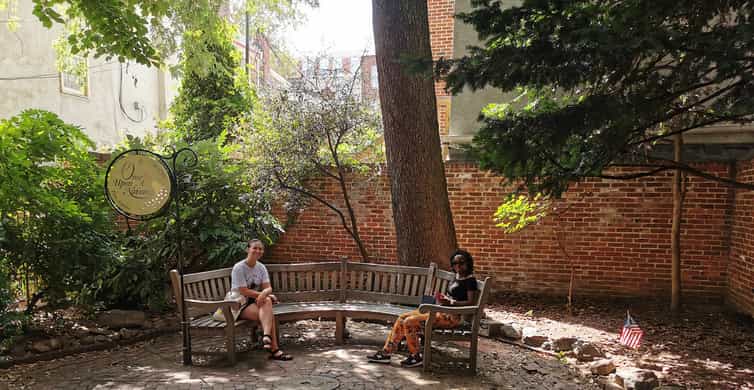 Philadelphia: Hidden Histories Walking Tour | GetYourGuide