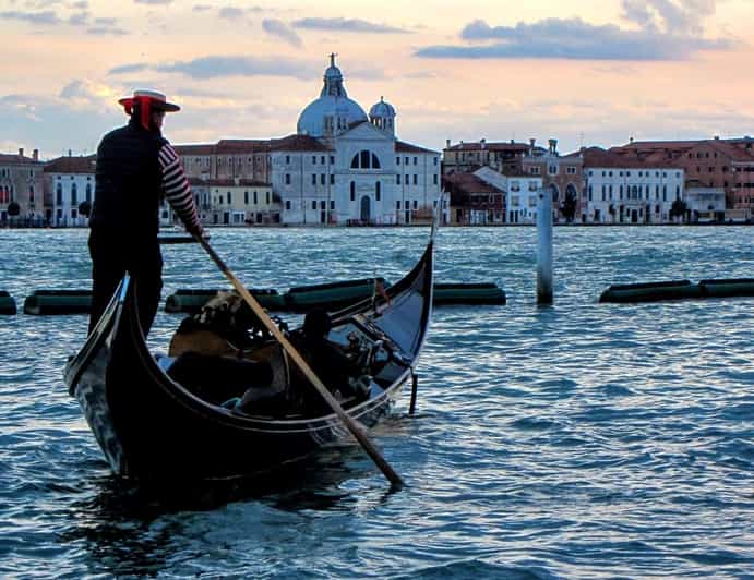 Venice: 30 Minute Private Nighttime Gondola Ride | GetYourGuide