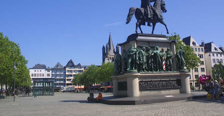 Cologne: Old Town Historical Walking Tour with GEO Epoche | GetYourGuide