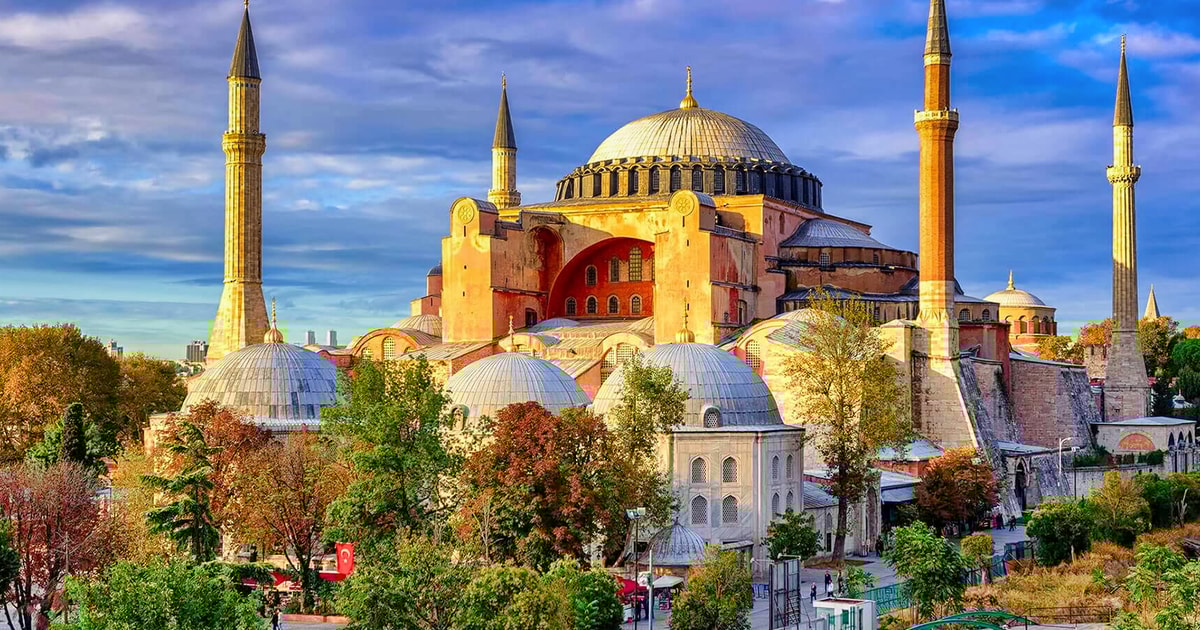 Istanbul: Tour della città vecchia e crociera di lusso al tramonto sul ...