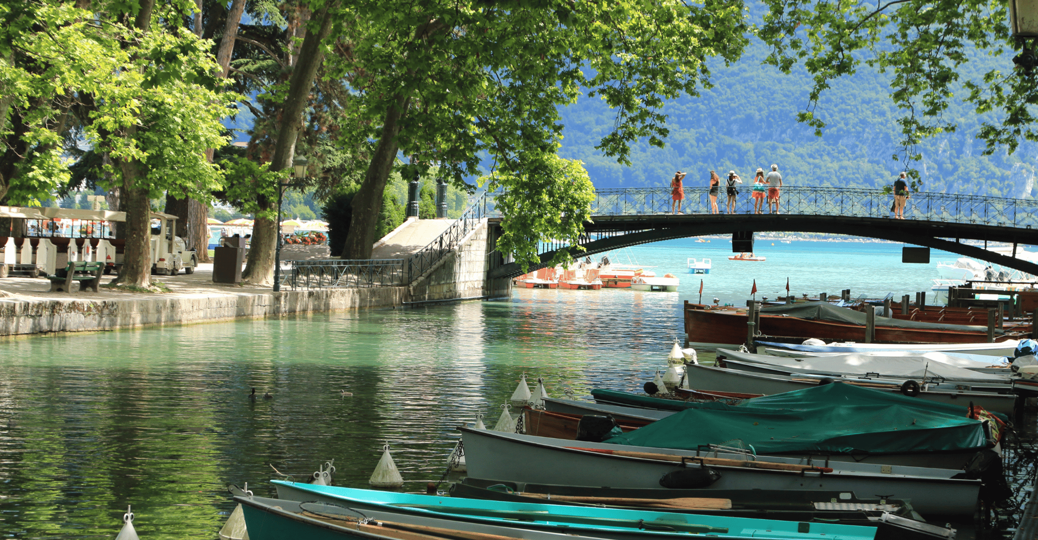 Annecy, City Highlights Self-Guided Scavenger Hunt & Tour - SuiteTrails