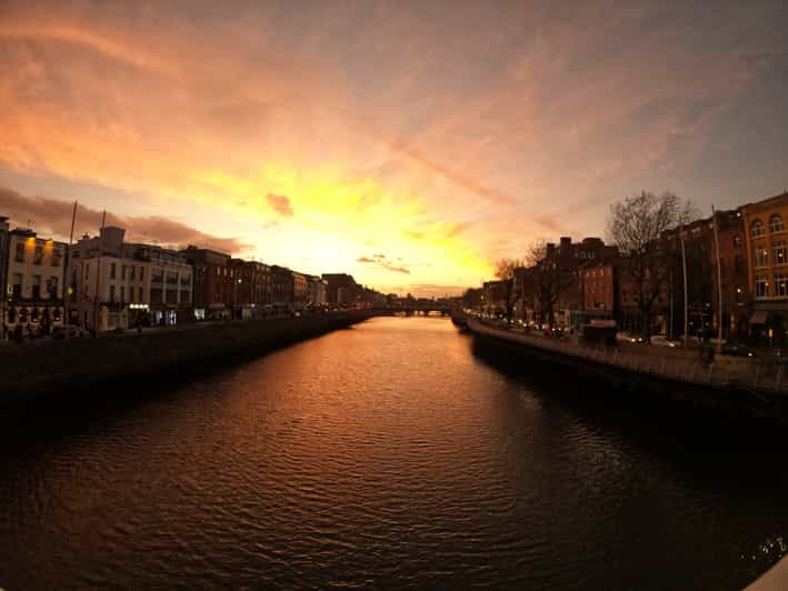 Dublin: Najważniejsze atrakcje Dublina Prywatna wycieczka piesza z ...