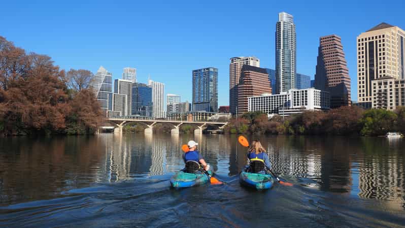 Austin: tour in kayak attraverso il centro fino a Barton Springs ...