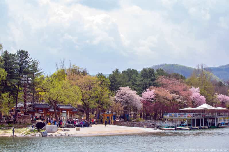 Seoul to/from Nami Island: Round-Trip Shuttle Service | GetYourGuide Seoul to/from Nami Island: Round-Trip Shuttle Service | GetYourGuide