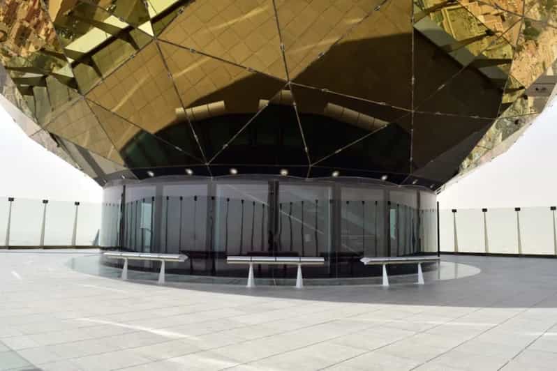 Riyadh: Dining Experience at The Globe Restaurant | GetYourGuide