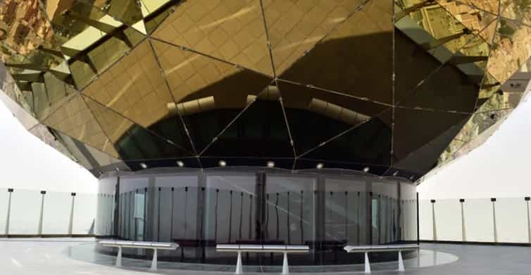 Riyadh: Dining Experience at The Globe Restaurant | GetYourGuide