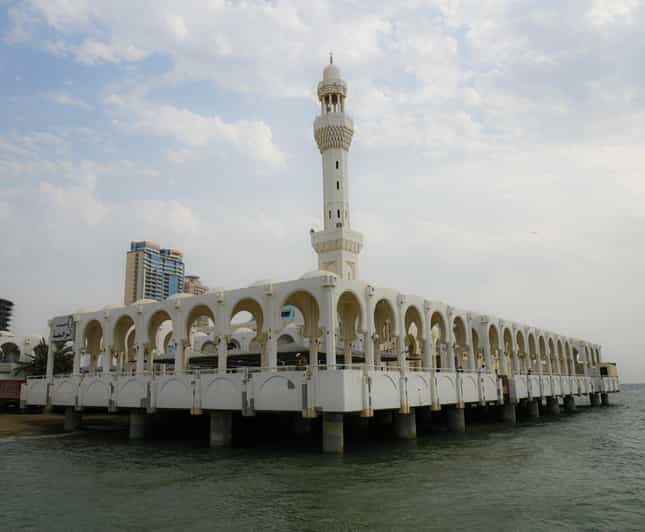 Jeddah :Jeddah Highlights Tour with Transfer | GetYourGuide