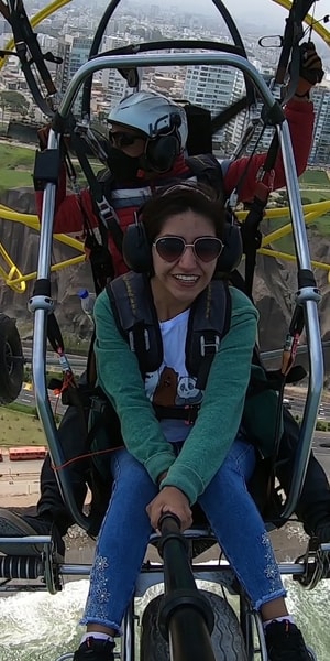 Lima: Paragliding Flight Over Costa Verde Districts | GetYourGuide