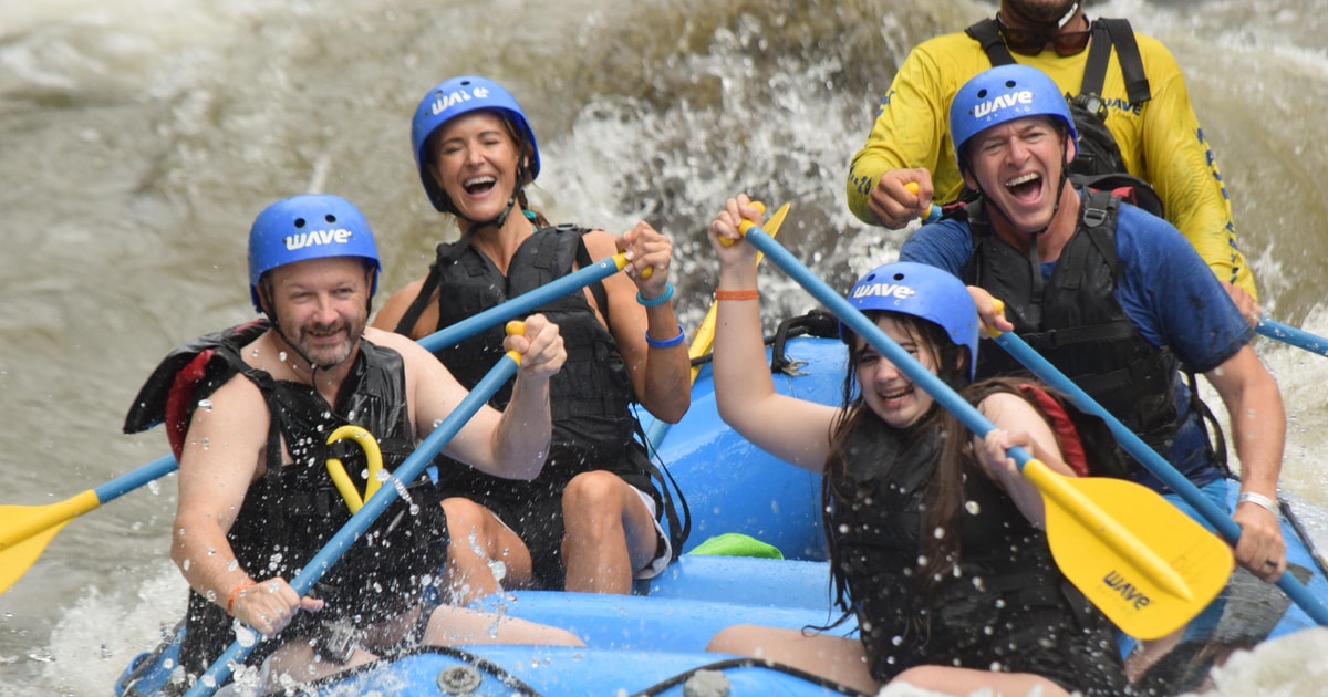 Rafting Shuttle vom Vulkan Arenal nach Manuel Antonio | GetYourGuide