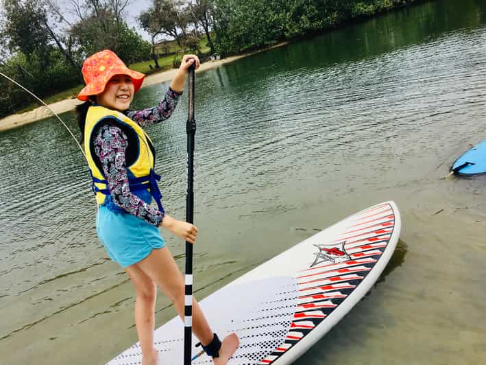 Gold Coast: 1-Hour Standup Paddleboarding Lesson & Photos | GetYourGuide