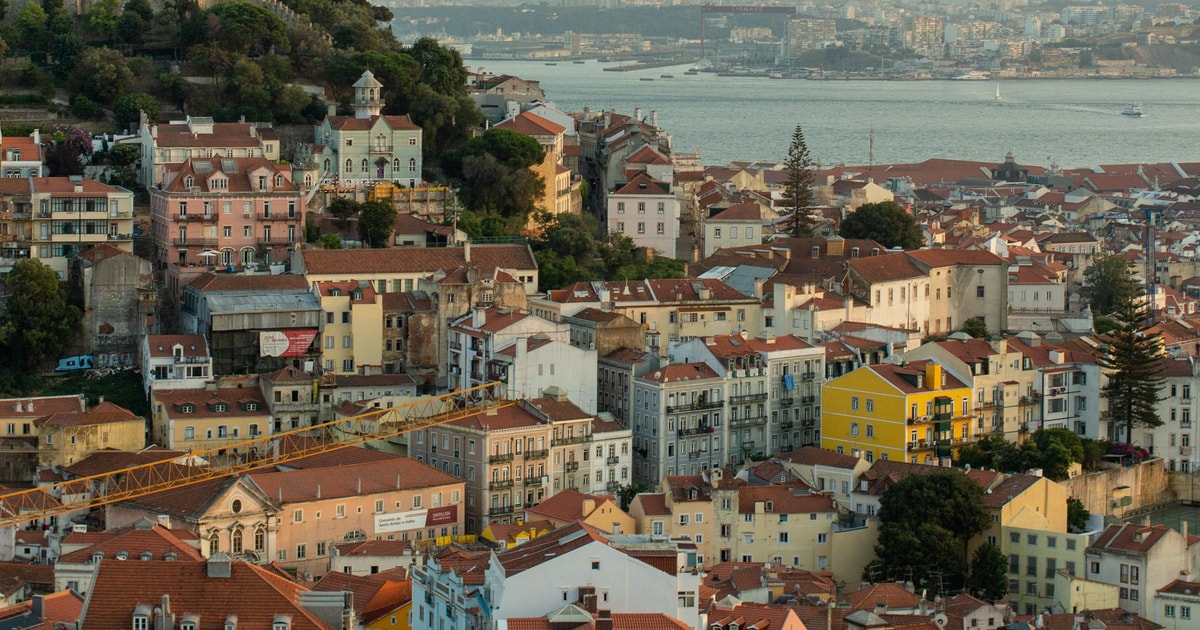 Recorrido por lo esencial de Lisboa | GetYourGuide