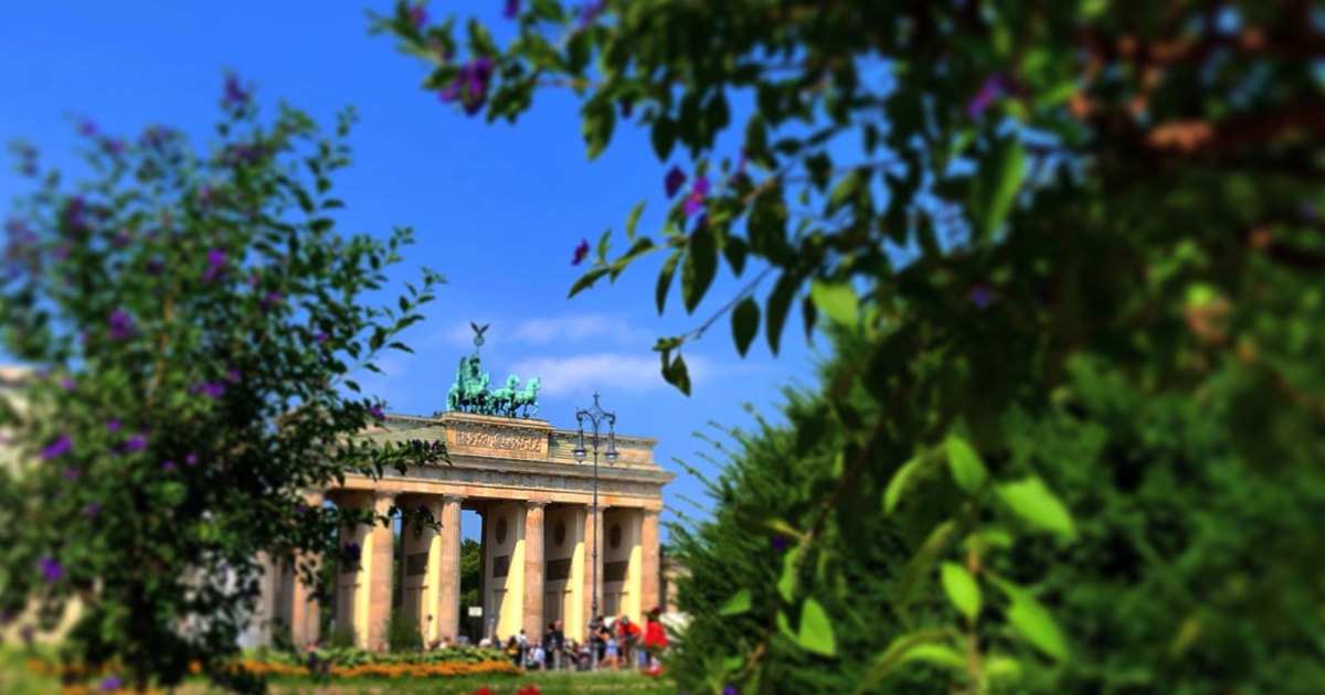 Berlin: Naturskøn guidet tur i privat bil i 2, 3, 6 timer | GetYourGuide