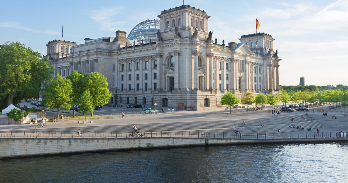 Berlin: All-in-One Famous Landmarks Guided Bus Tour | GetYourGuide