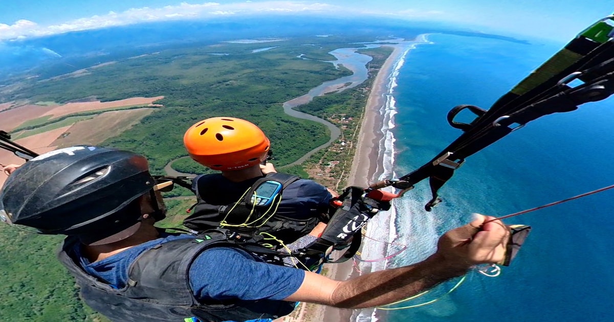 Jaco: 1500ft Tandem Paragliding Flight with Beach Views | GetYourGuide