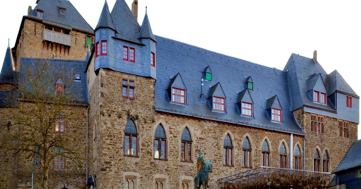 Desde Colonia: Excursión Privada al Castillo de Burg y al Palacio de ...