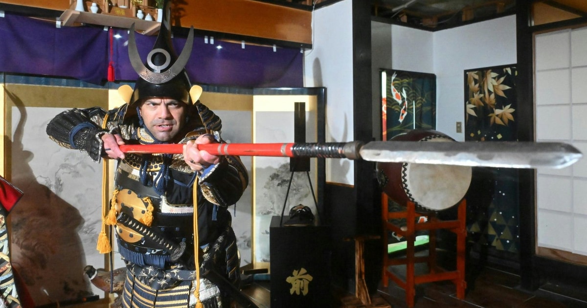 Osaka: 90-Minute Samurai Armor & Sword Lesson near Castle | GetYourGuide