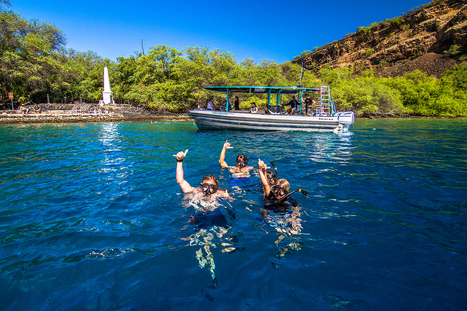 Big Island: Kona Half-Day Boat Tour with Snorkeling & Lunch | GetYourGuide